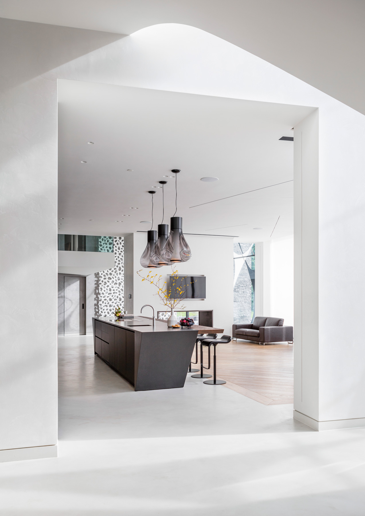 6 Features of UK Super-Prime Property | Extreme Design