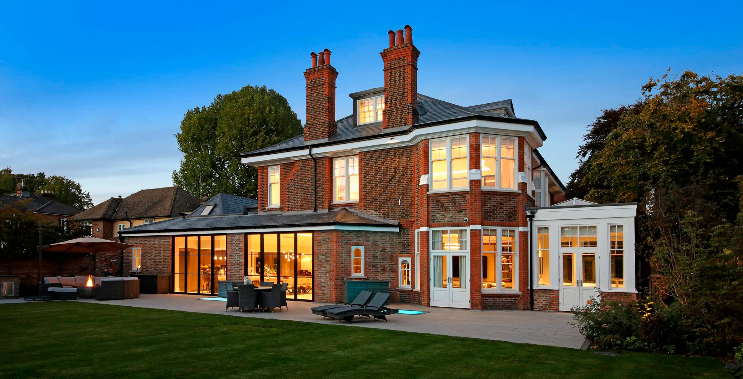 An Elegant Timber Kitchen for a London Home by Extreme Design